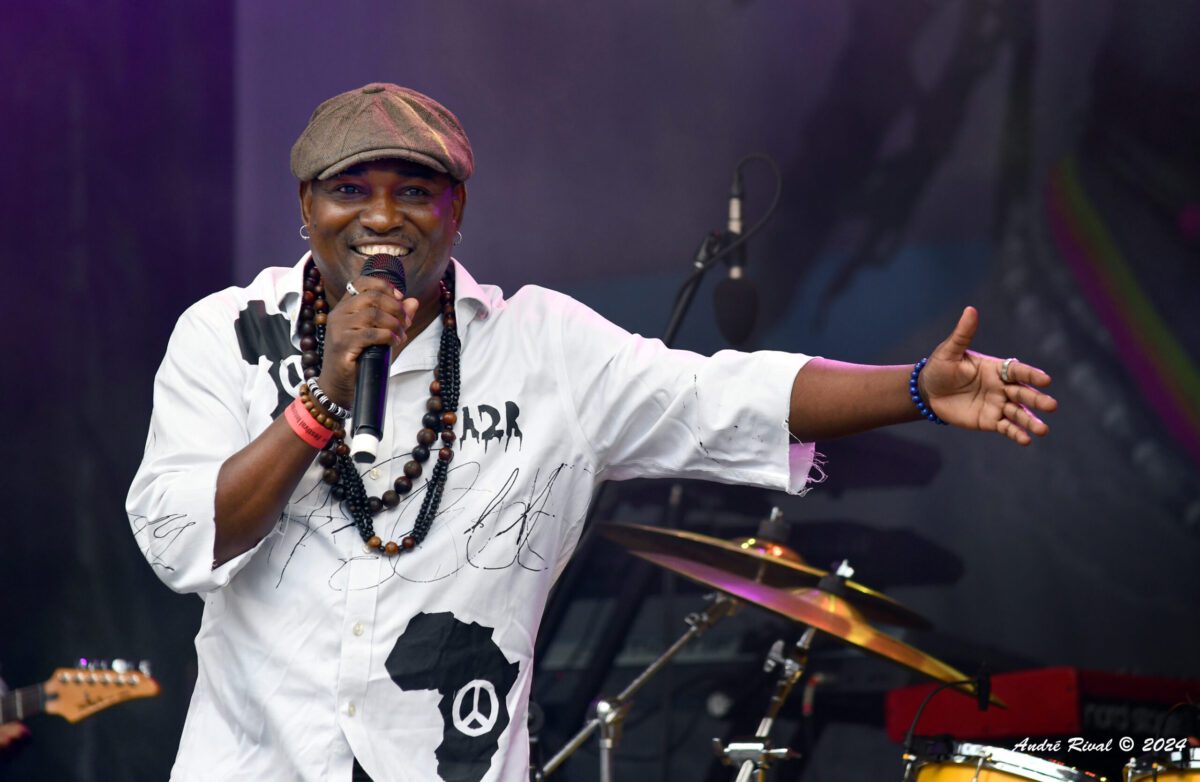 PAN M 360 at Nuits d'Afrique - Fredy Massamba Was Blessed with Some ...