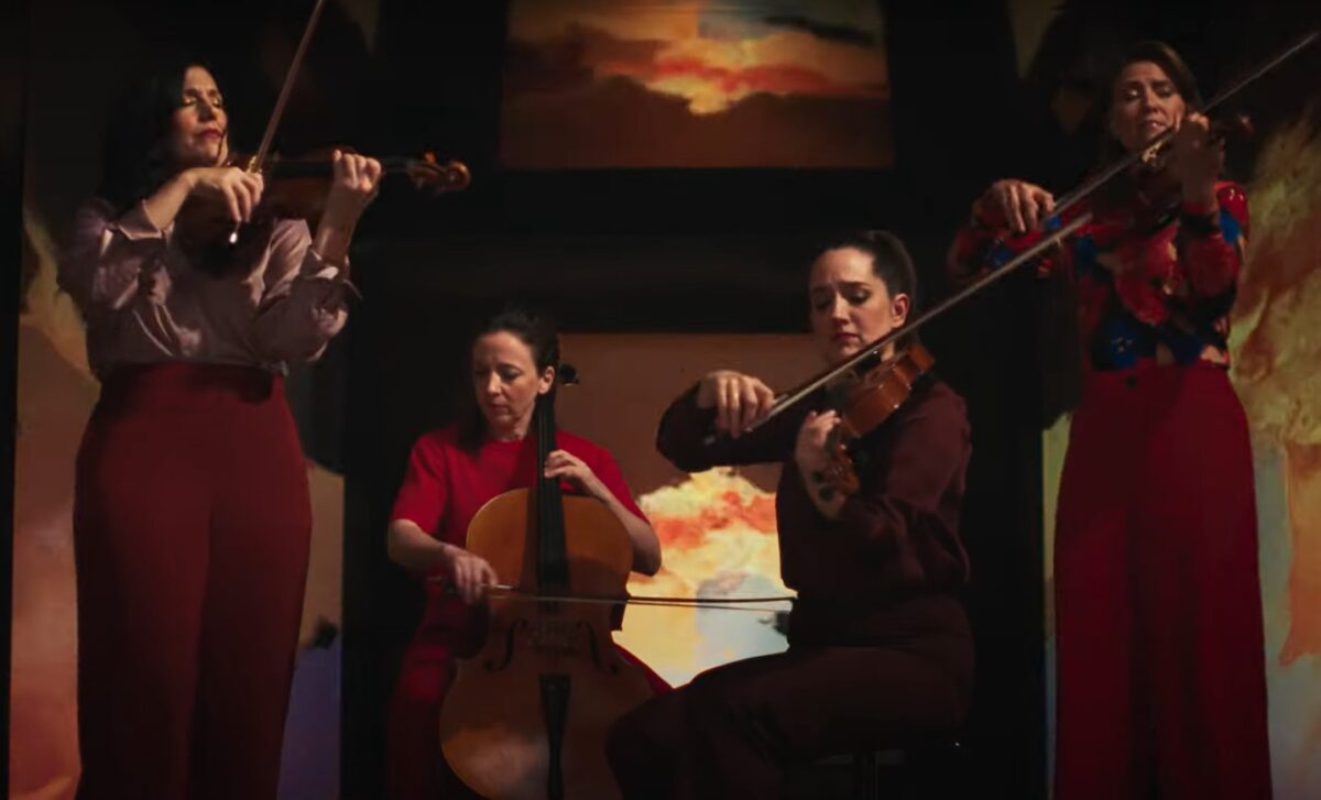 Nouvel album d'Esca : le défi pop d'un quatuor à cordes - PAN M 360