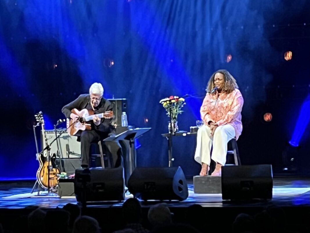 FIJM | Dianne Reeves et Romero Lubambo: un duo intime de virtuoses ...
