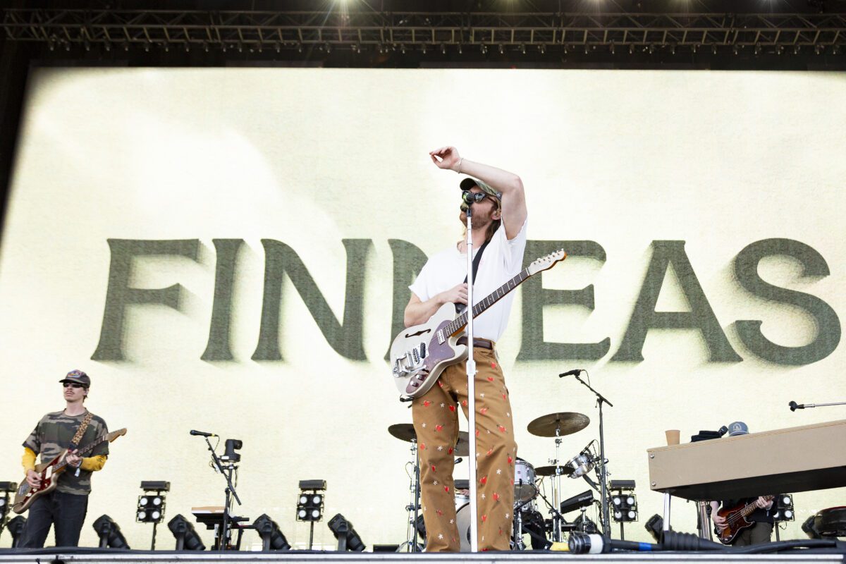Osheaga 2025 I FINNEAS Transforms Osheaga Into a Dreamscape - PAN M 360